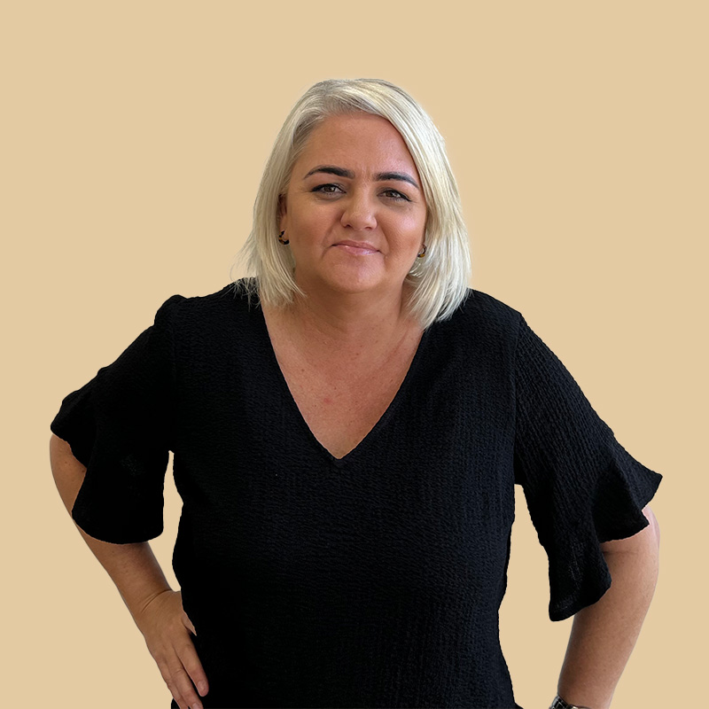 Sonya Hudson - Uniform Link